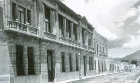 Sapere Aude: Arturo Camarena - La Casa de la Cultura Jurídica en Tepic